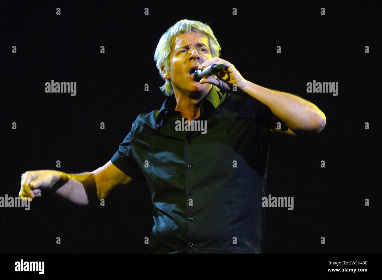 Claudio baglioni photographs 2006 hi-res stock photography and images ...