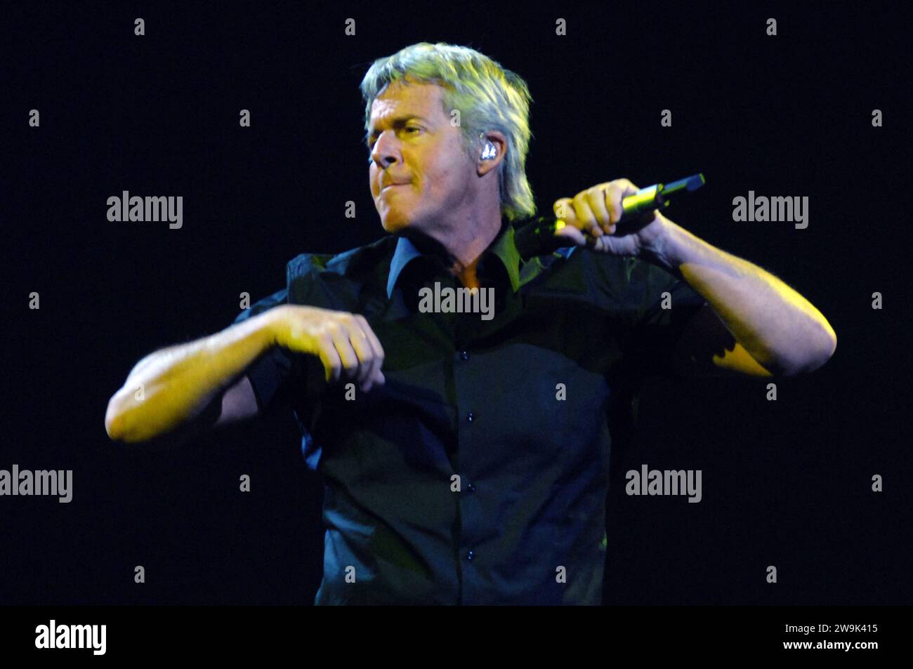 Claudio baglioni photographs 2006 hi-res stock photography and images ...