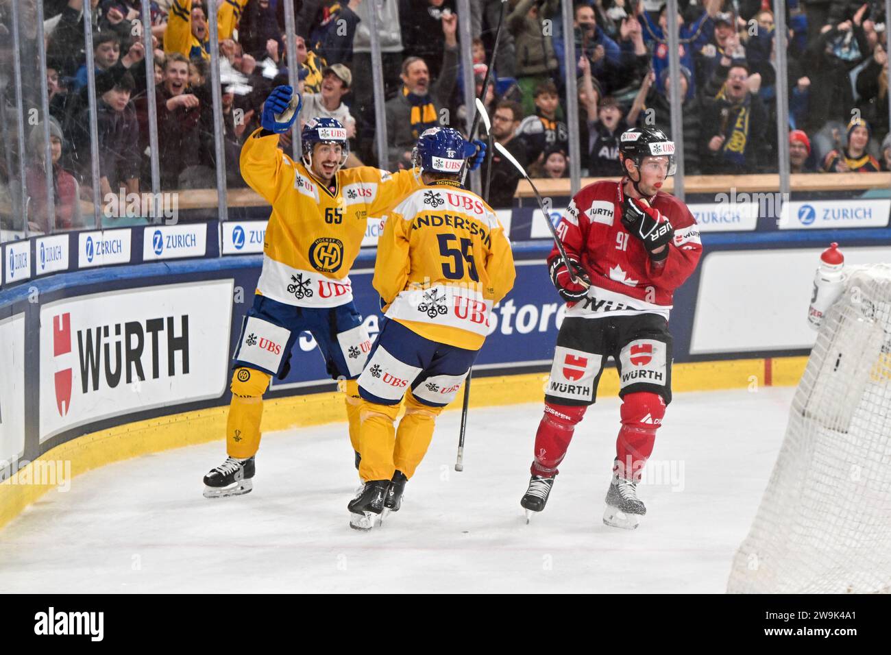 Davos, Eisstadion Davos, Spengler Cup: Team, Canada. 28th Dec, 2023. HC ...