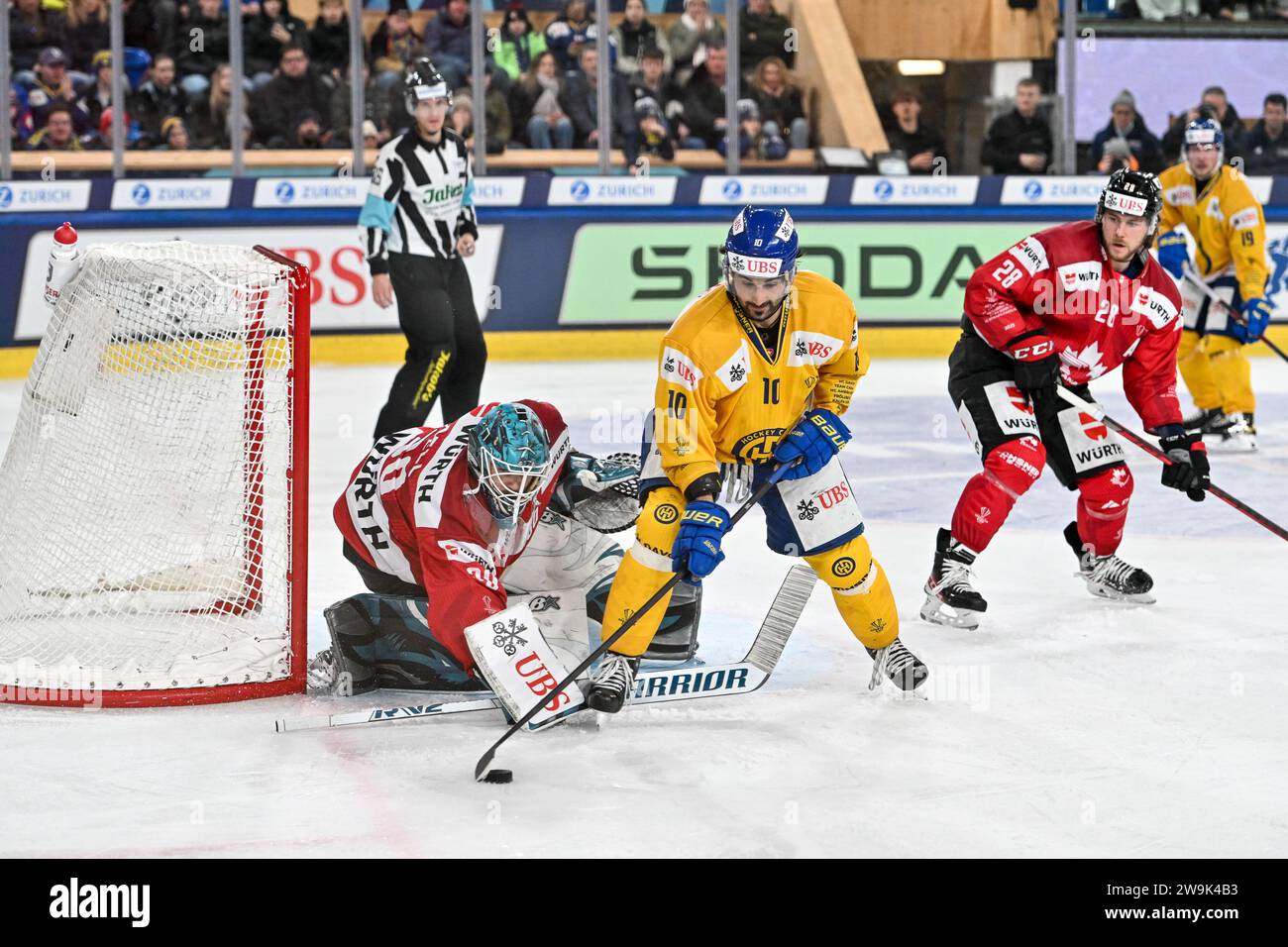 Davos, Eisstadion Davos, Spengler Cup: Team, Canada. 28th Dec, 2023. HC ...