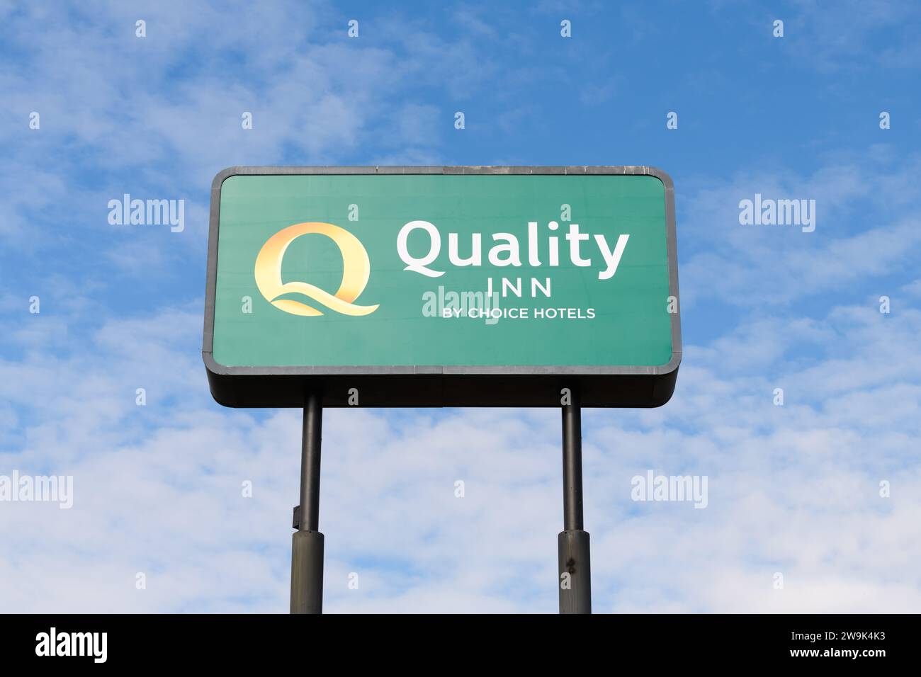 Quality accommodation hi-res stock photography and images - Alamy