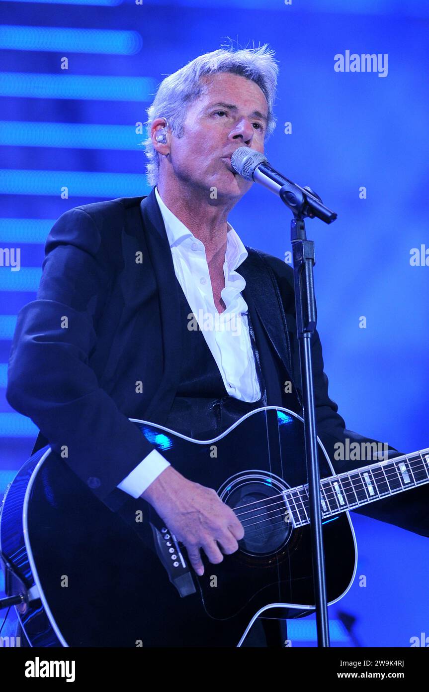 Verona Italy 2009-06-07 : Claudio Baglioni, Italian singer, during the ...