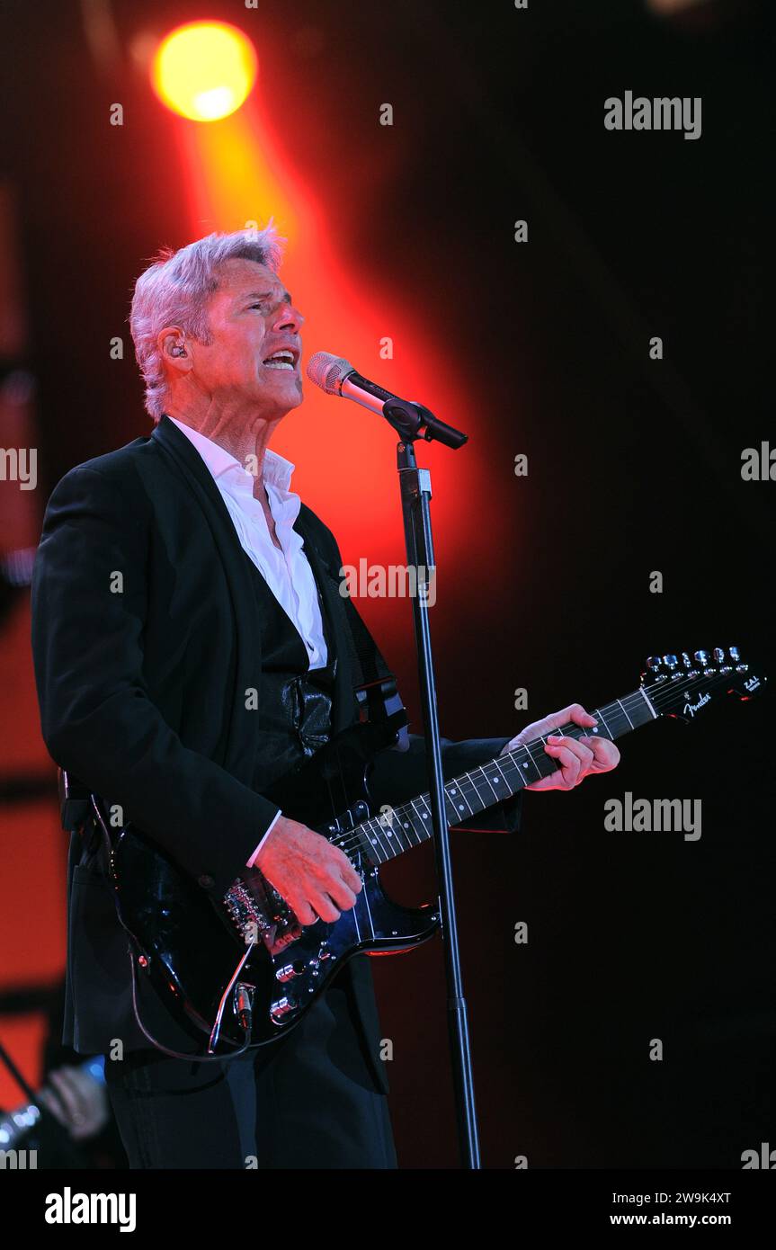 Verona Italy 2009-06-07 : Claudio Baglioni, Italian singer, during the ...