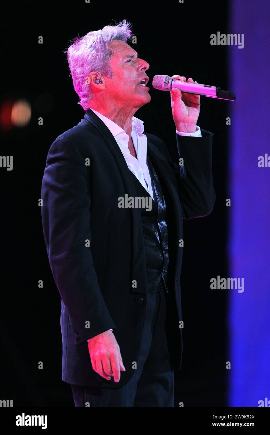 Verona Italy 2009-06-07 : Claudio Baglioni, Italian singer, during the ...