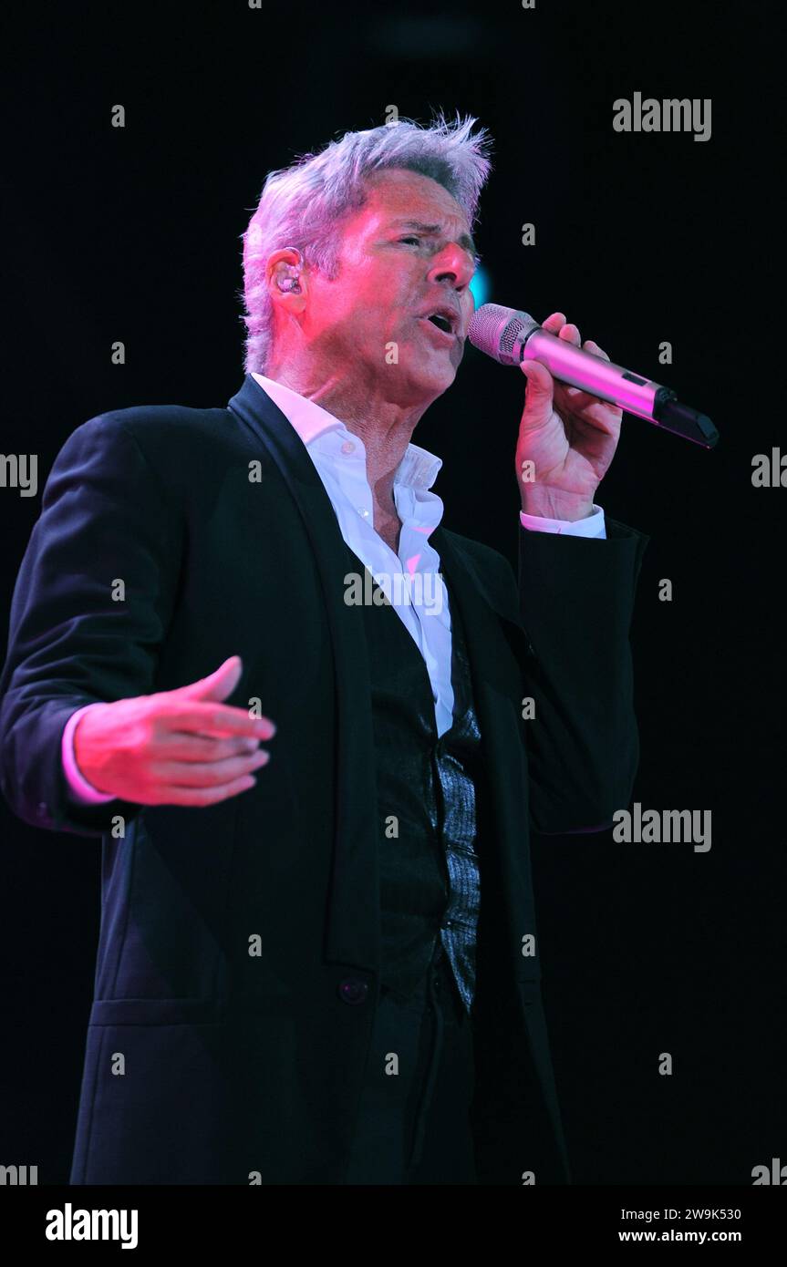 Claudio baglioni photographs 2009 hi-res stock photography and images ...