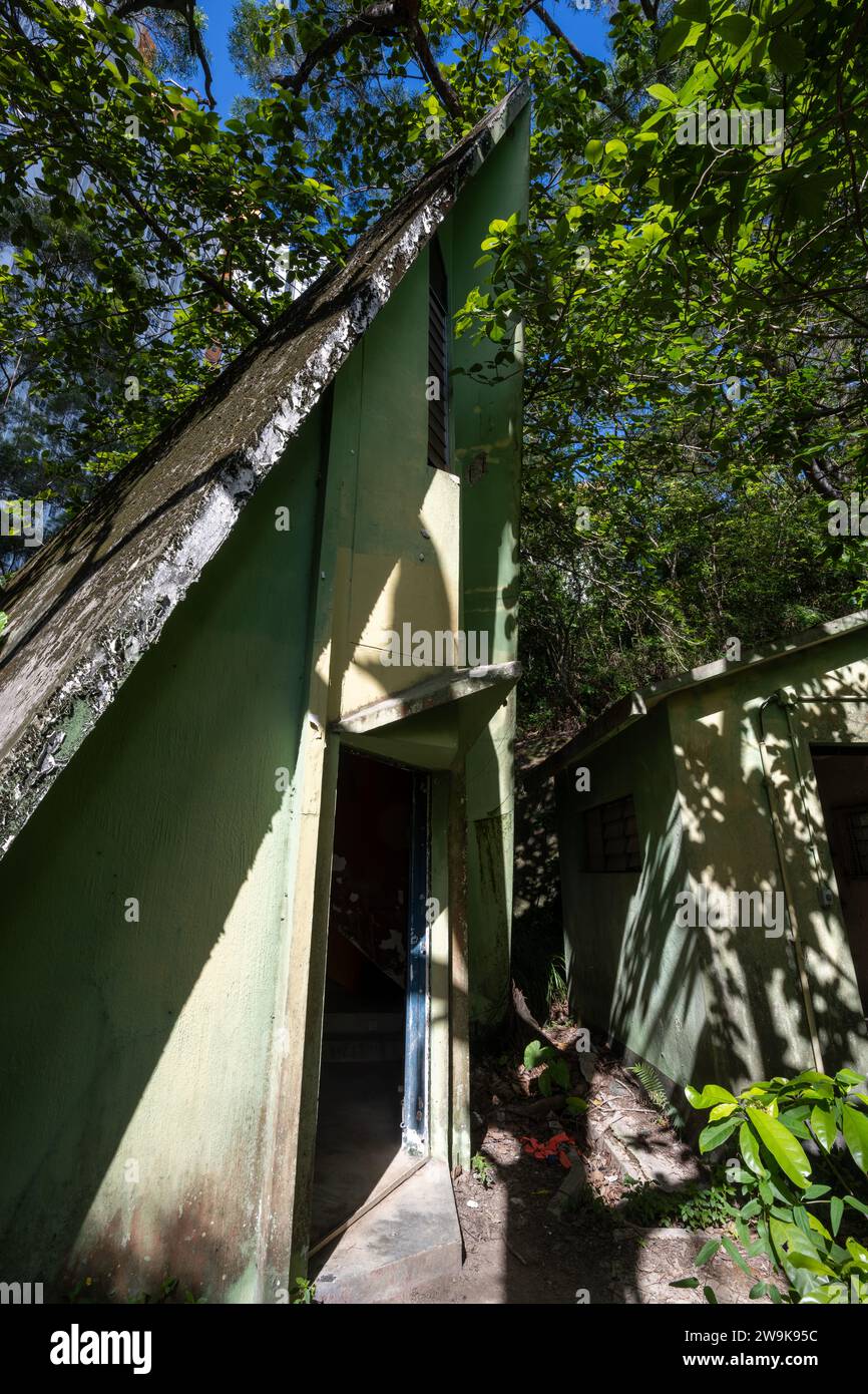 Queen’s Hill Hindu Temple, It is the only lotus Shaped building in Hong ...
