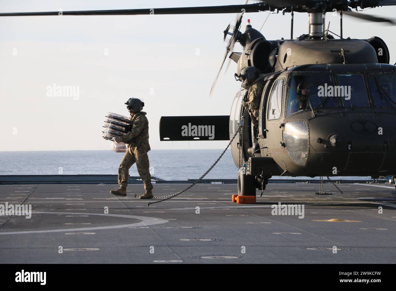 PACIFIC OCEAN -- Soldiers from the Army’s 2-158th Assault Helicopter ...