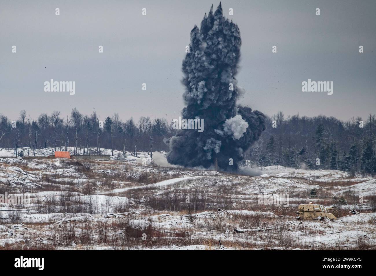 FORT DRUM, N.Y. (Dec. 6, 2023) A 2,000-pound Joint Direct Attack ...