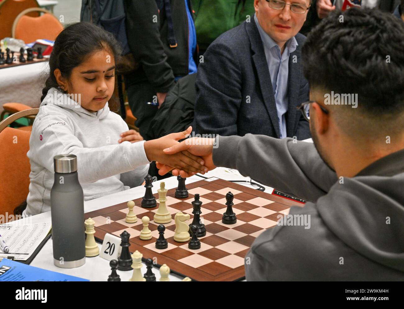 Hastings, UK. 28th Dec, 2023. Derakhshani, Borna (R) beats Sivanandan ...
