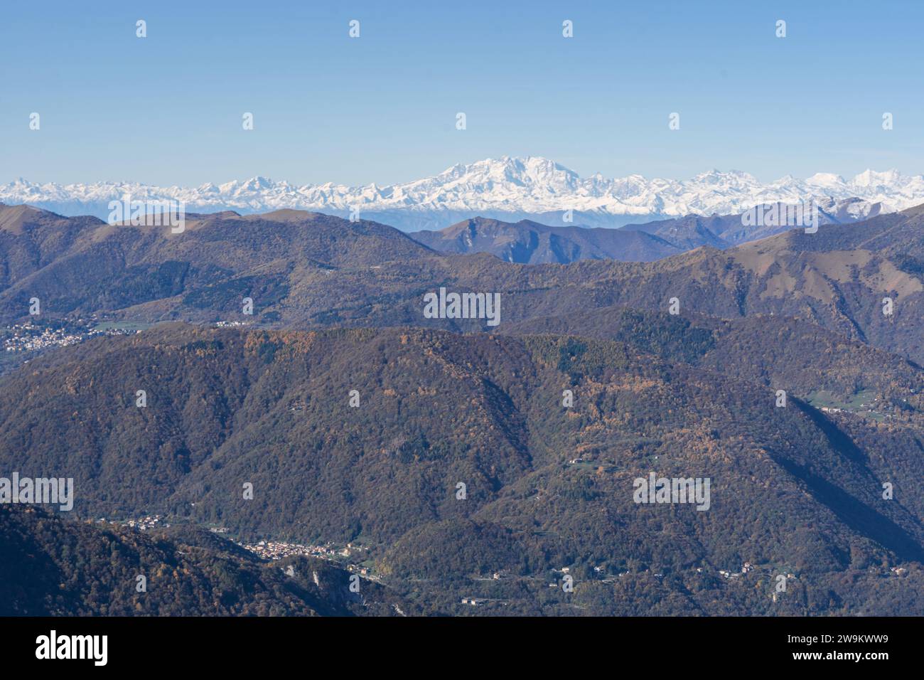 Beautiful landscape of the layered misty hazy Italian Alps mountain ...