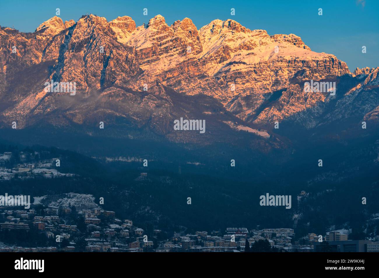 Beautiful landscape of the layered misty hazy Italian Alps mountain ...