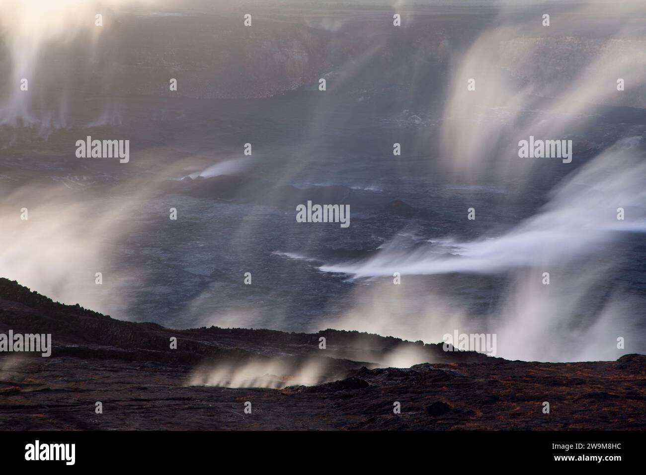 Kilauea Caldera from Crater Rim Trail at Kilauea Overlook, Hawaii ...