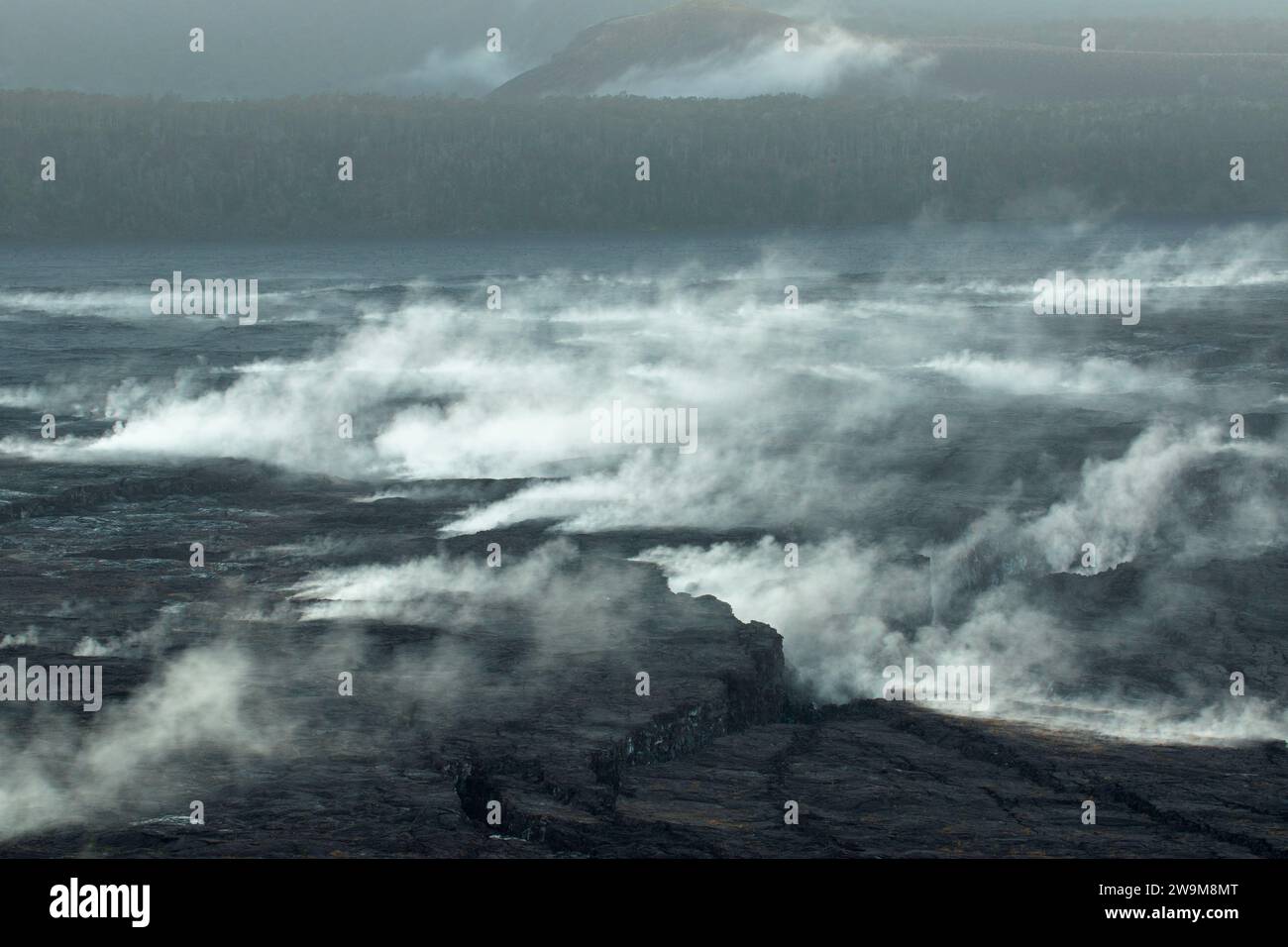 Kilauea Caldera from Crater Rim Trail at Kilauea Overlook, Hawaii ...