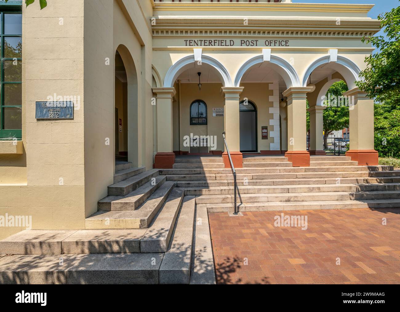 2372 hi-res stock photography and images - Alamy