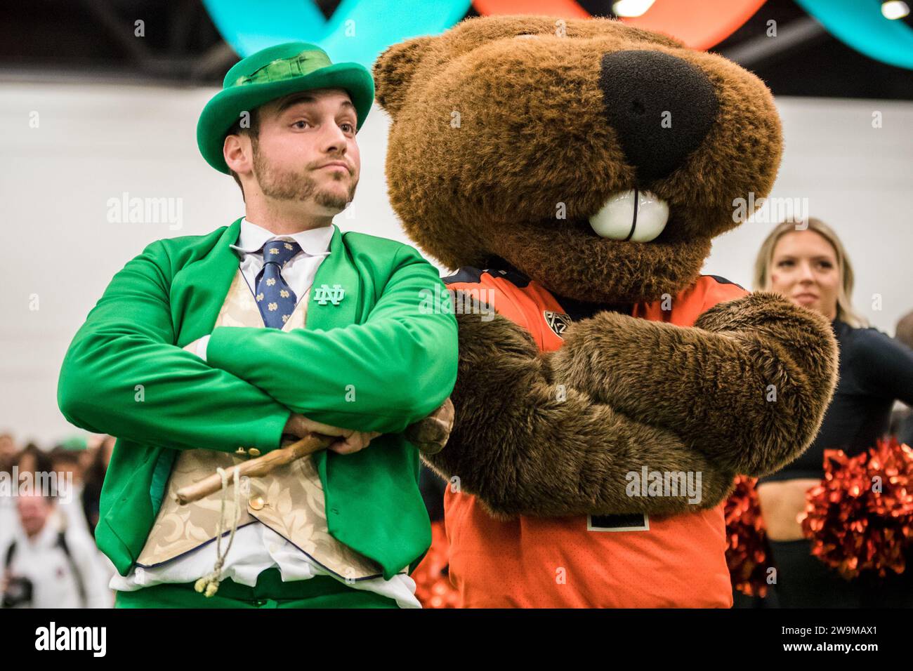 El Paso, Texas, USA. 28th Dec, 2023. Costumed mascots the Notre Dame ...
