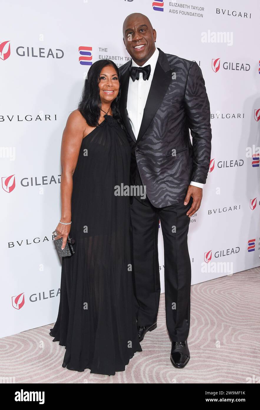 September 21, 2023, Beverly Hills, California, USA: Cookie Johnson and Magic Johnson arrives for ...