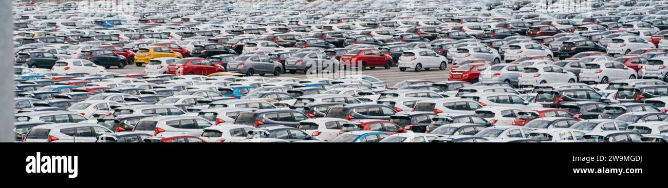 Witness the seamless parking and transportation of new hatchbacks from ...
