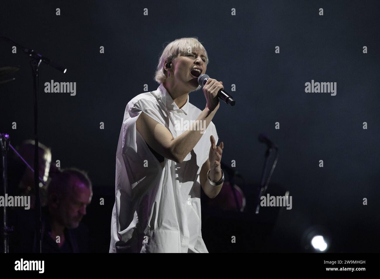 Antwerp, Belgium. 28th Dec, 2023. Singer Geike Arnaert performs at the ...