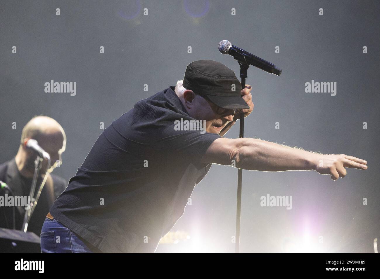 Antwerp, Belgium. 28th Dec, 2023. Singer Stijn Meuris performs at the ...