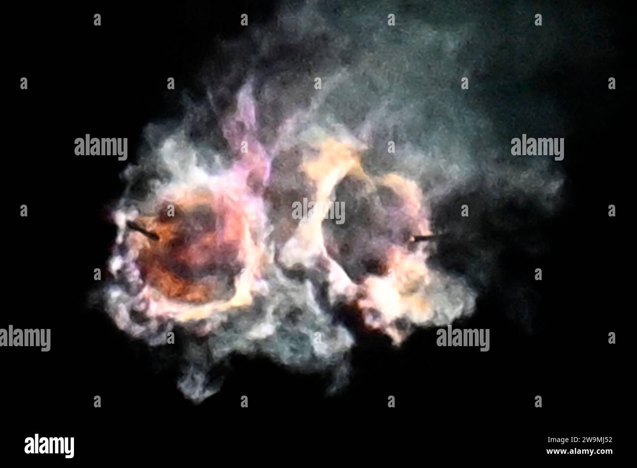 The side boosters of the SpaceX Falcon Heavy rocket can be seen ...