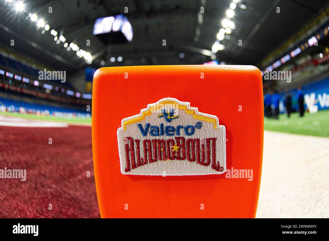 December 28, 2023: NCAA Valero Alamo Bowl end zone pylon, Oklahoma ...