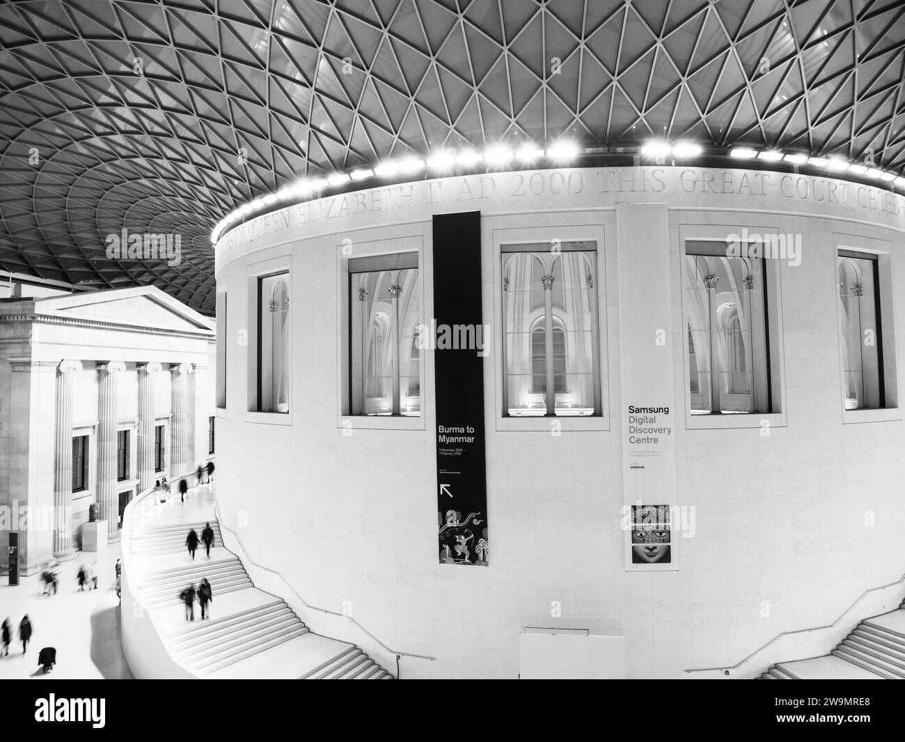 B&W, The Great Court with Central Reading Room, The British Museum ...