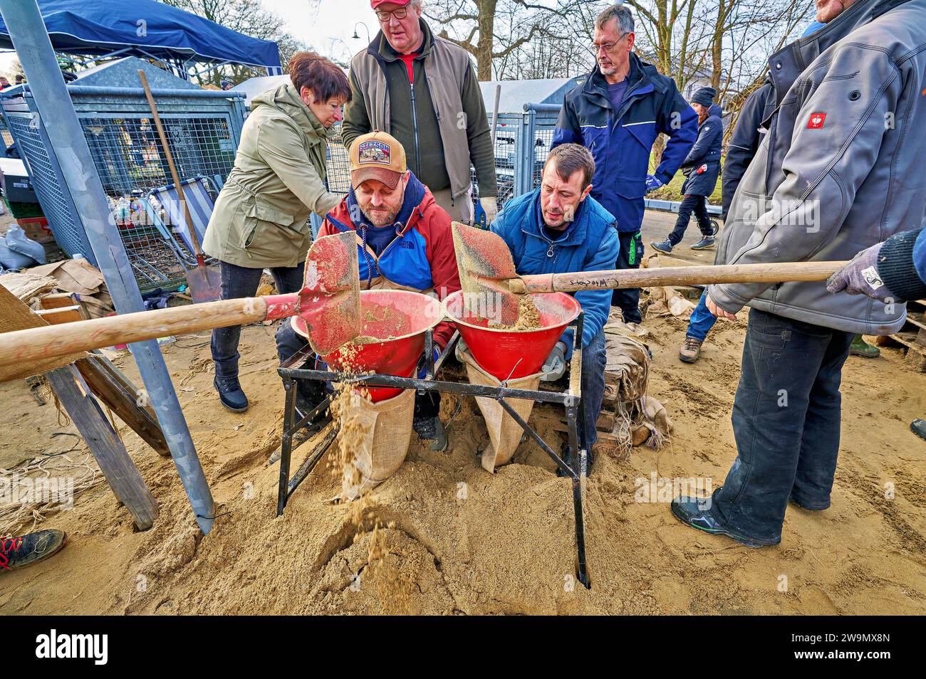 Hochwasser und Überschwemmungen der Aller in der Region Heidekreis nach ...