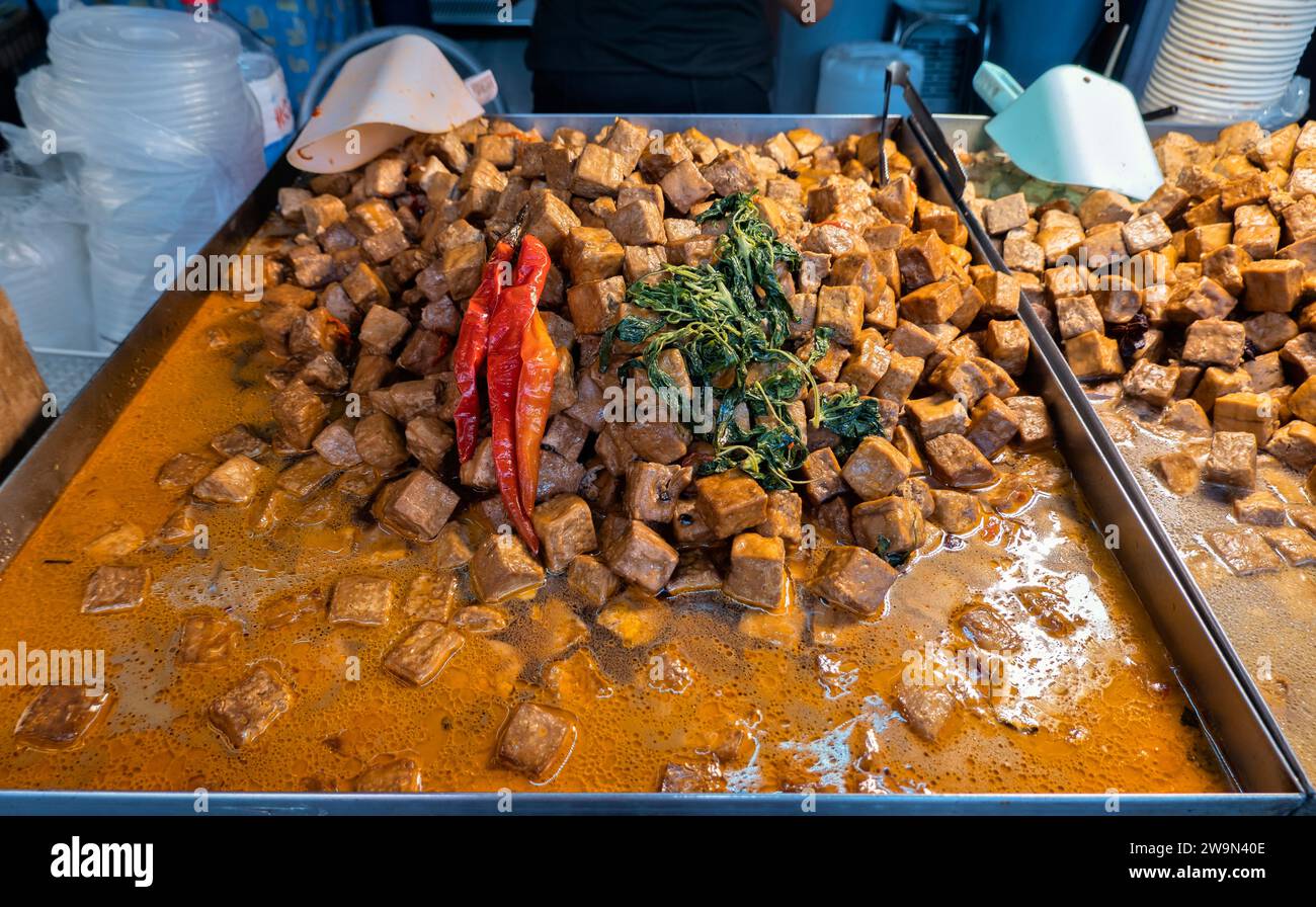 Sauteed tofu at the night market, Ita Thao, Sun Moon Lake, Yuchi ...