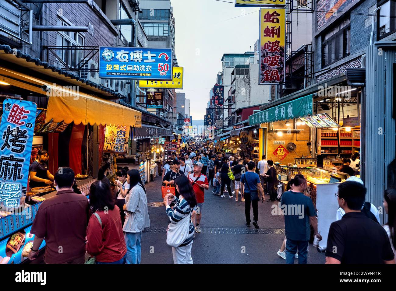Tourists enjoying food street in Ita Thao, Sun Moon Lake, Yuchi, Taiwan ...