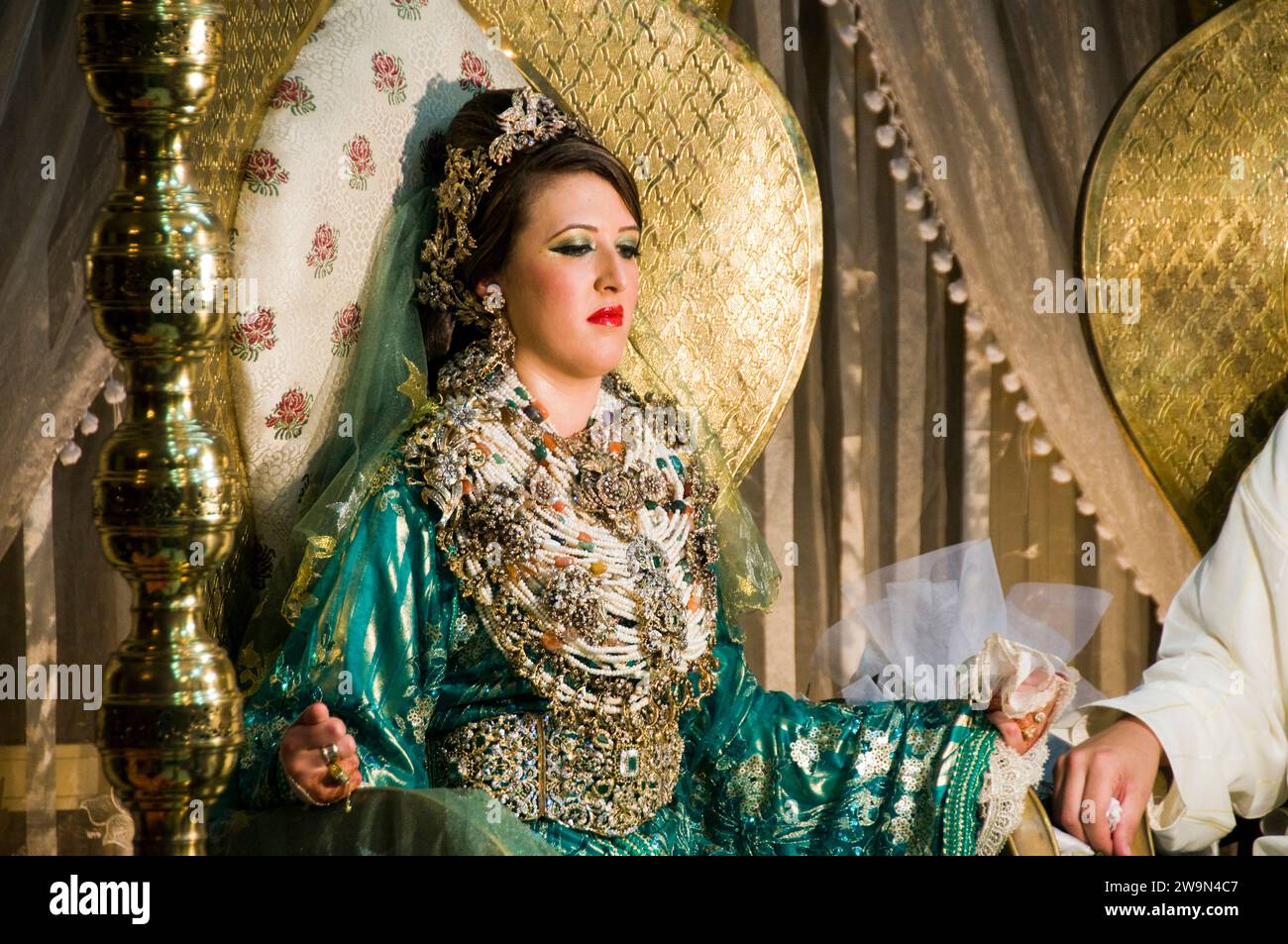 Traditional moroccan wedding hi-res stock photography and images - Alamy