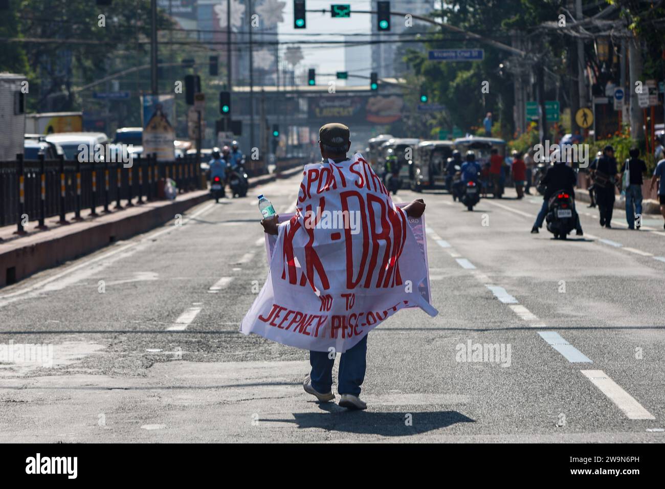 Manila, Metro Manila, The Philippines. 29th Dec, 2023. A protester with ...