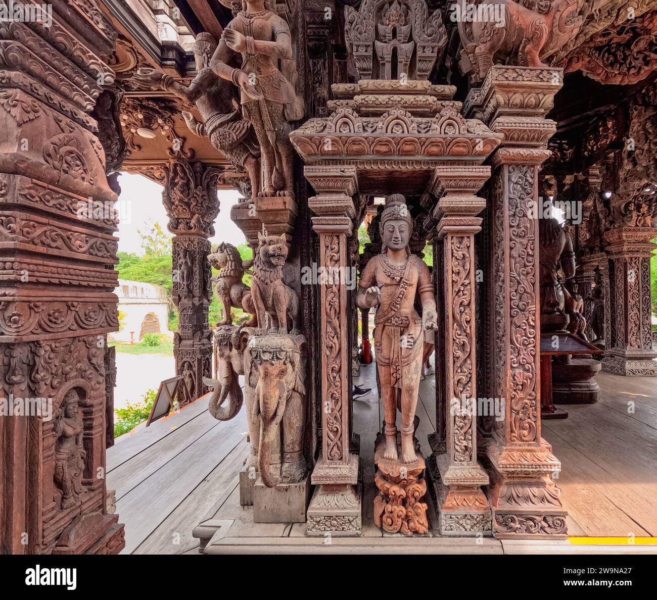 Deities and idols from the Sanctuary of Truth Museum Pattaya Stock ...