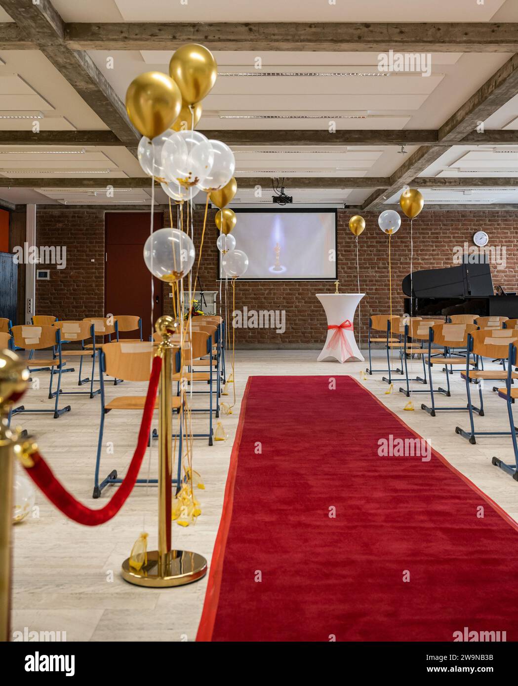 German Abitur Graduation party room decoration with Balloons and Award ...