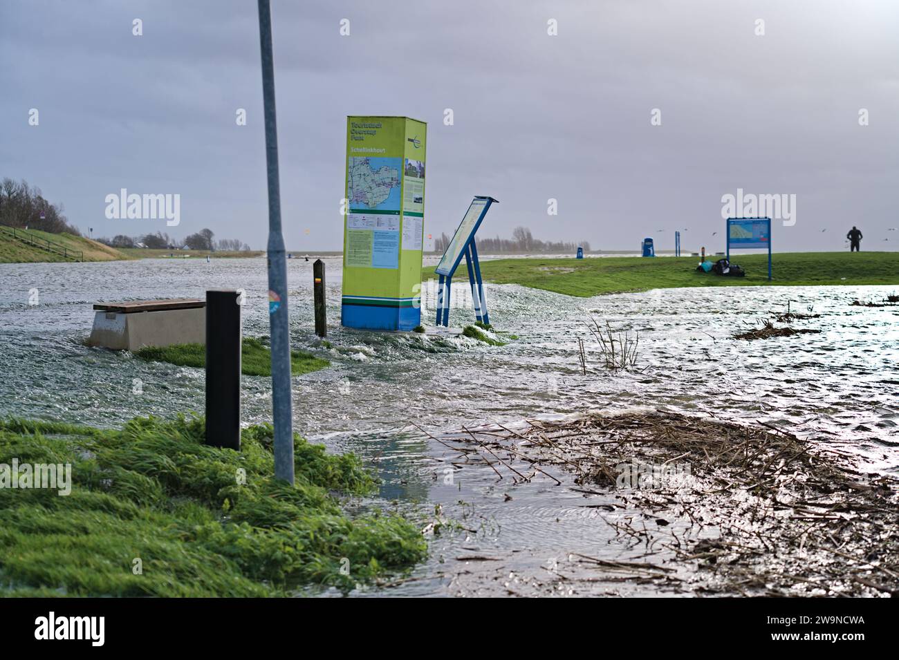 High water levels, harsh weather conditions cause the lake to overflow ...