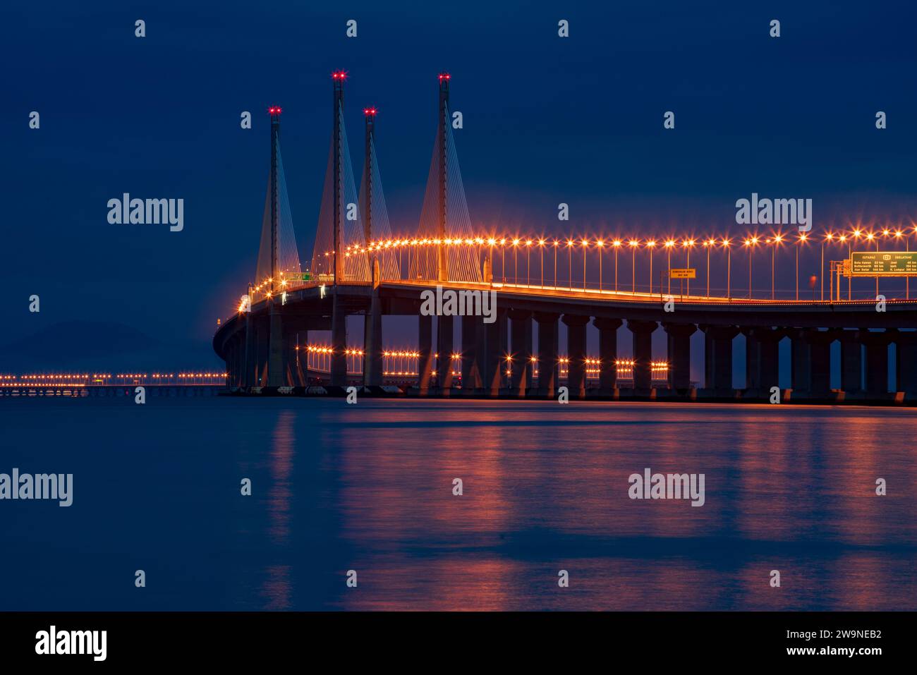 Malaysia penang pulau pinang hi-res stock photography and images - Alamy