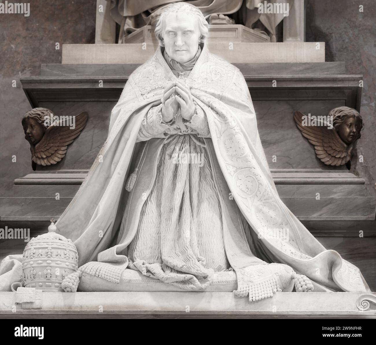 Commemorative statue, to Pope Pius VIII, in St Peter's basilica ...