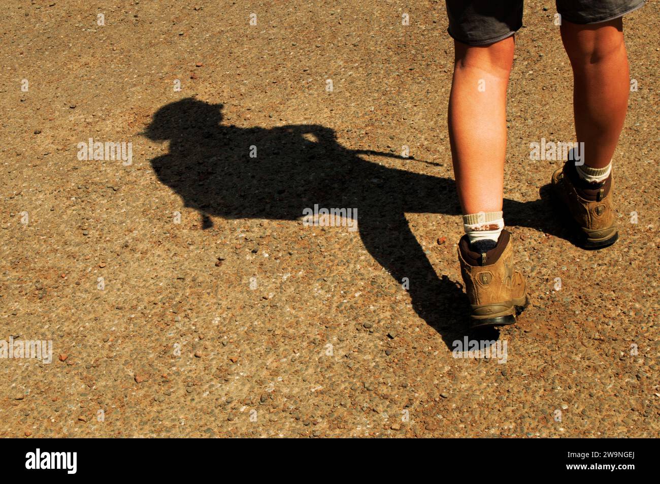 Full body shadow hi-res stock photography and images - Alamy