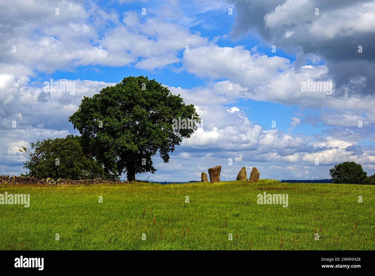 Nine Stones Close Stone Circle, Bakewell, Derbyshire, Peak District ...