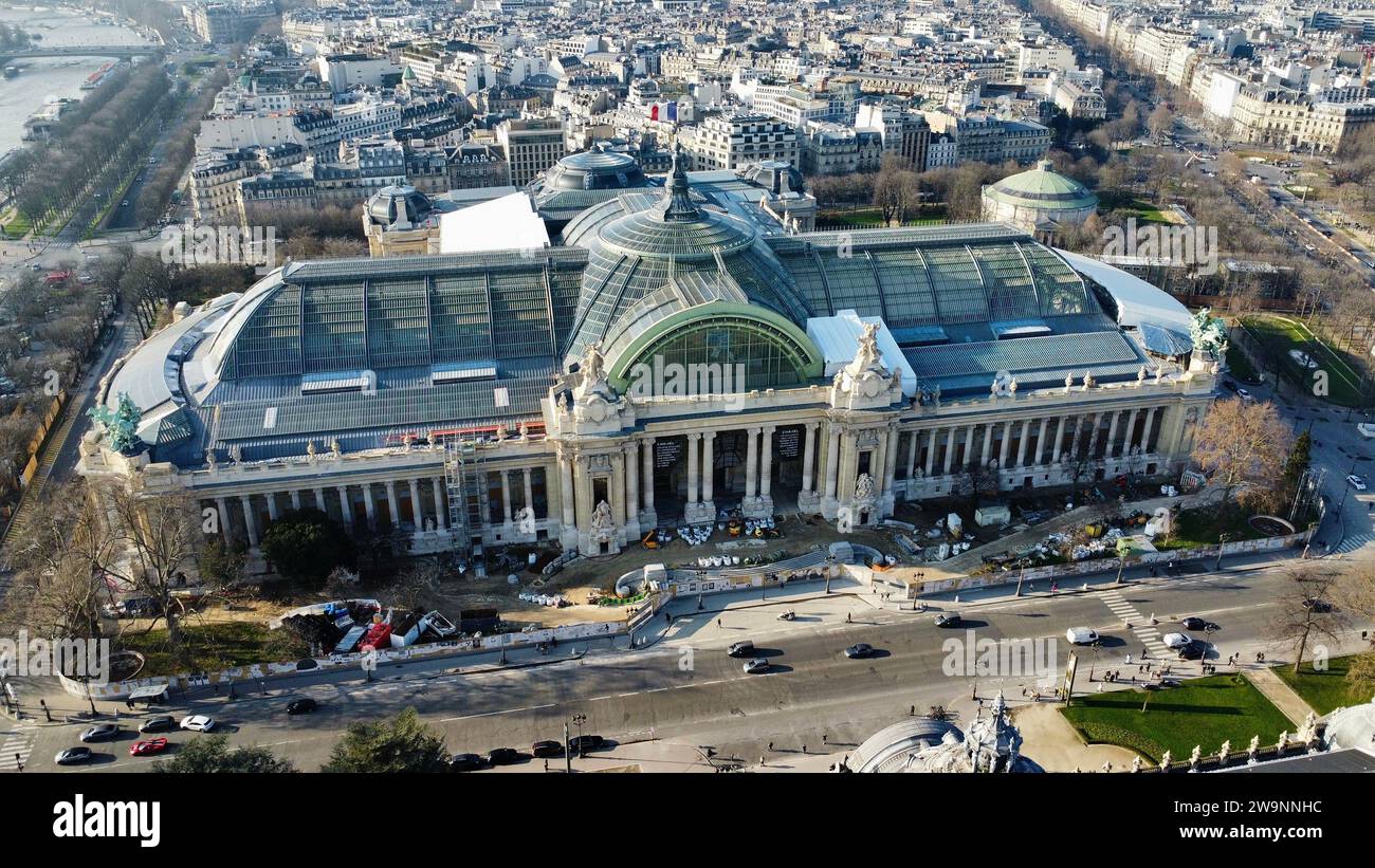Drone photo grand palais paris france hi-res stock photography and ...