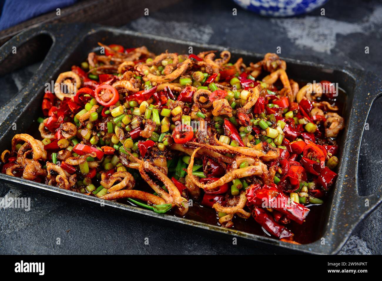 Sizzling Baby Cuttlefish （baby Squid） Stock Photo - Alamy