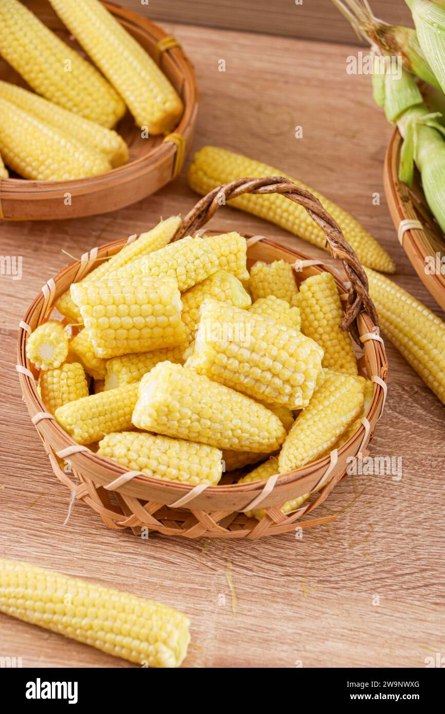 Images of baby corn, corn cobs, high quality images of corn Stock Photo ...