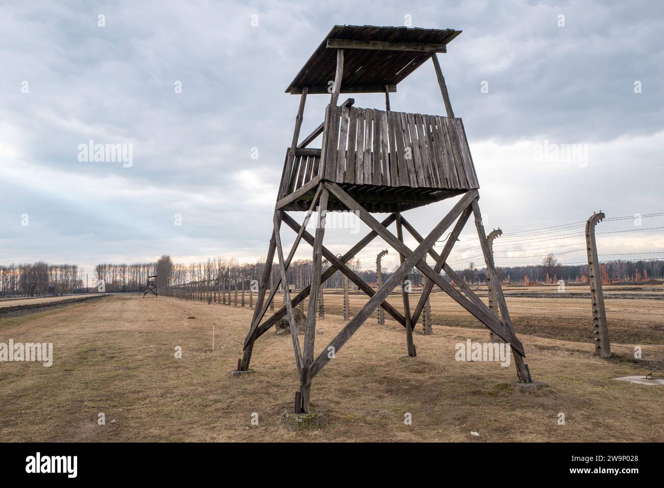 Guard turret at Auschwitz concentration camp Stock Photo - Alamy