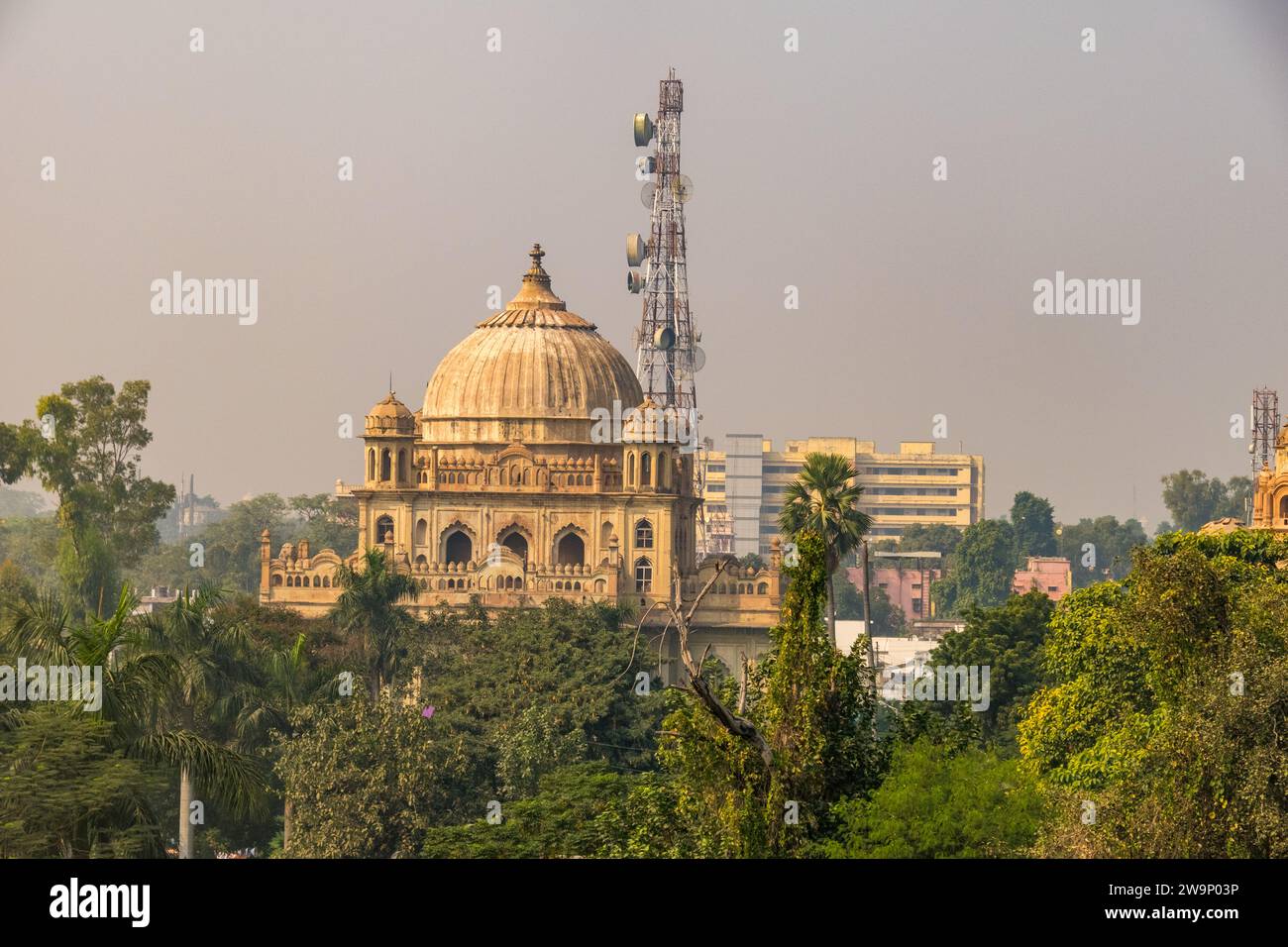 Mushir Zadi tomb, VW3M+MR6, Kaiserbagh, Lucknow, Uttar Pradesh 226001 ...