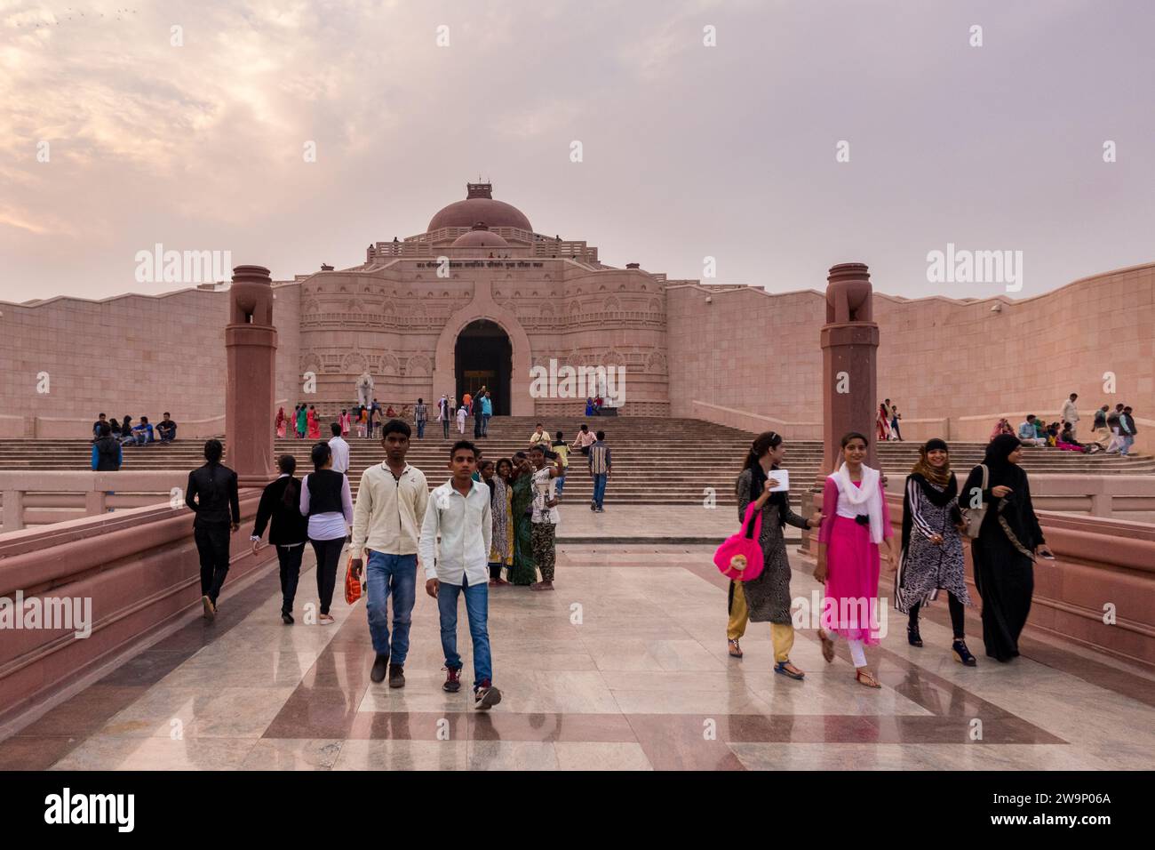 Young Indian peoples at Dr. Babasaheb Ambedkar Memorial Park, Vipul ...