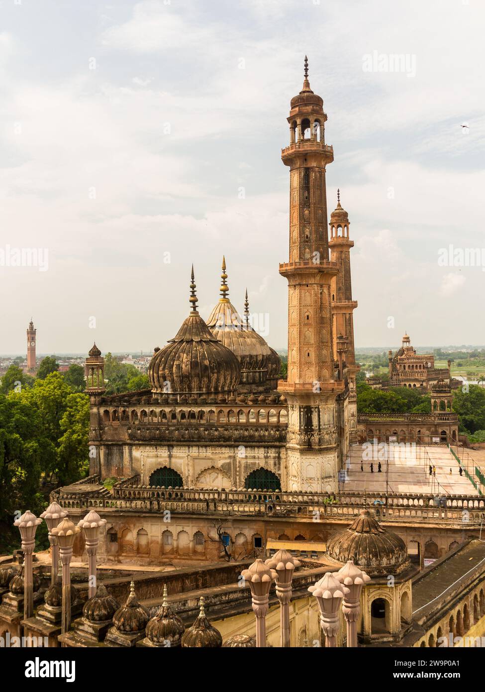 Asafi Mosque, on the site of Imambara Bara, VW86+MQ3, Husainabad Trust ...