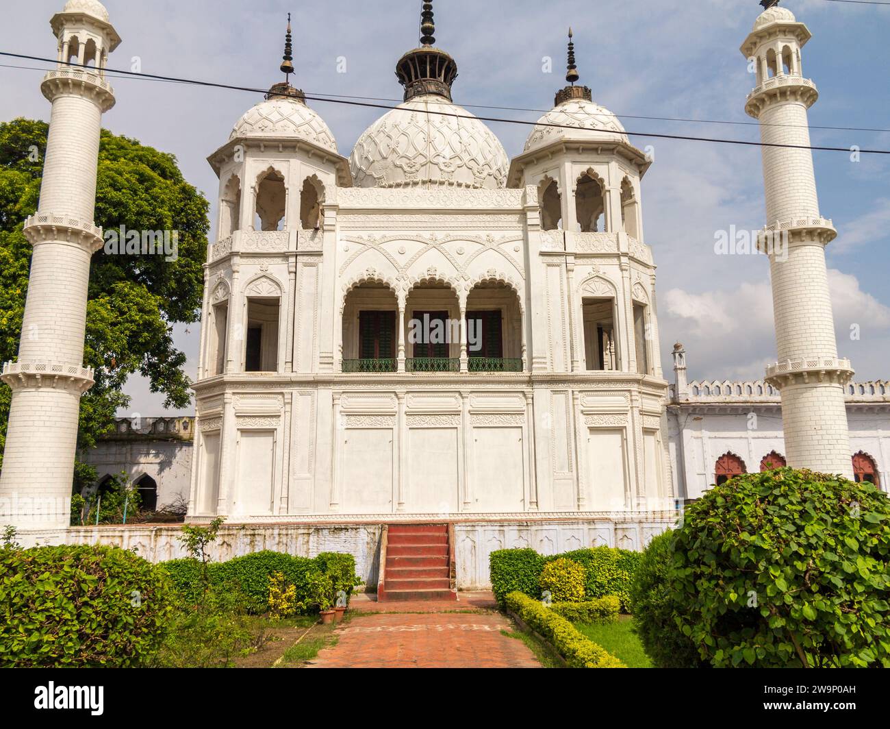 Taj Mahal replica at Chota Imambara. VWF3+PV Lucknow, Uttar Pradesh ...