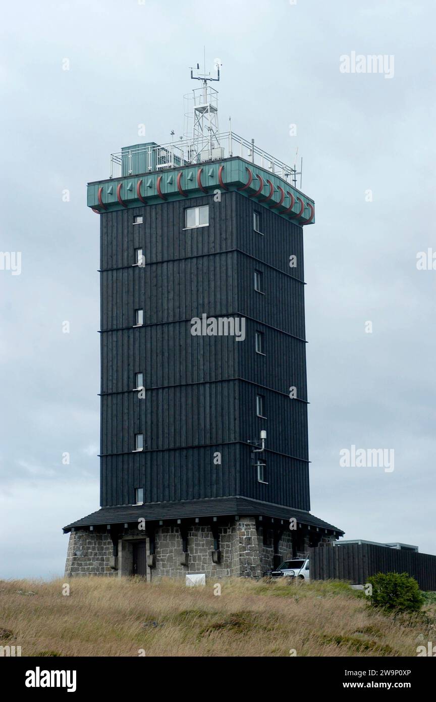 Broken , Deutschland, BLF *** Local Caption *** *** Broken , Germany ...