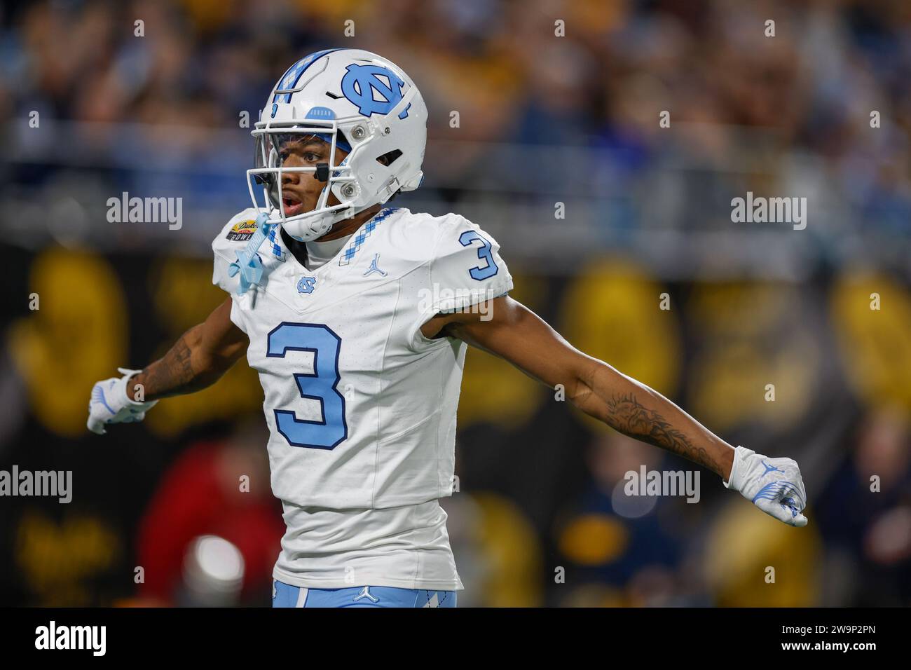 Dec 27, 2023; Charlotte, NC, USA; North Carolina Tar Heels wide ...