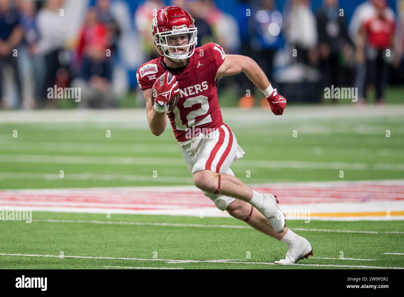 San Antonio, TX, USA. 28th Dec, 2023. Oklahoma Sooners wide receiver ...