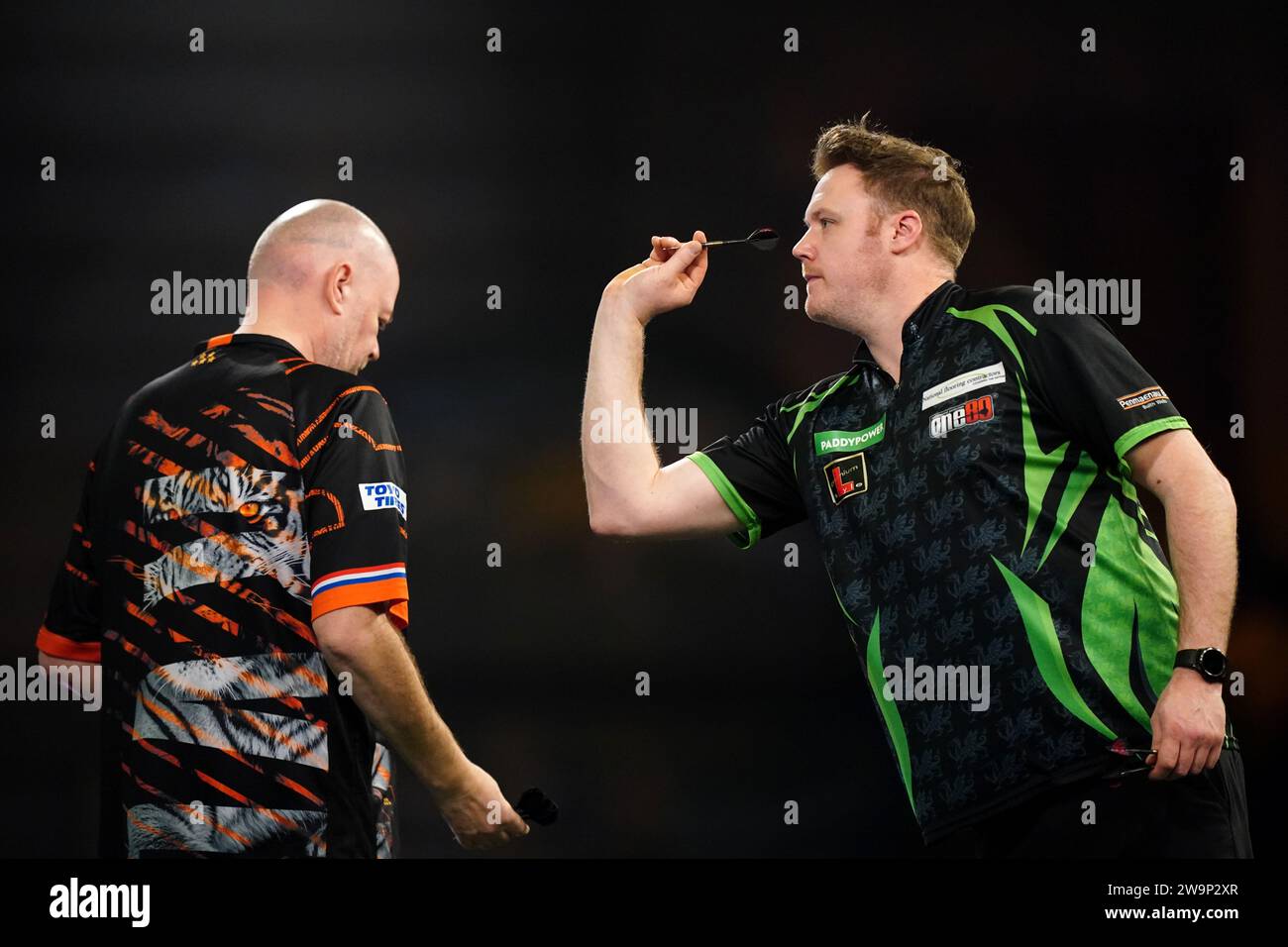 Jim Williams in action against Raymond van Barneveld (not pictured) on ...